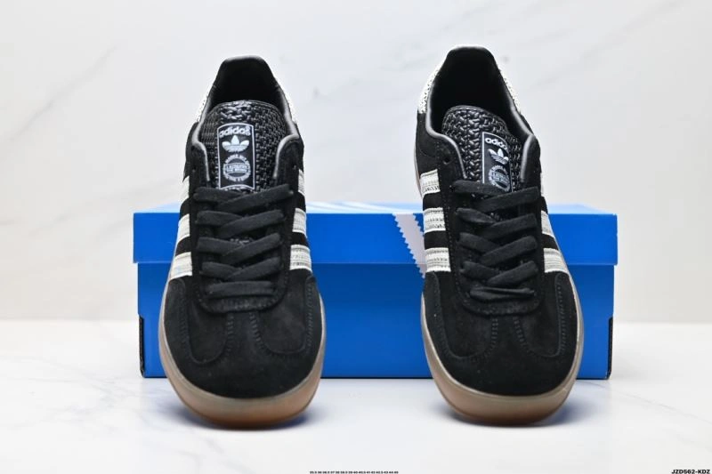 Brand-original Adidas Gazelle Shoes