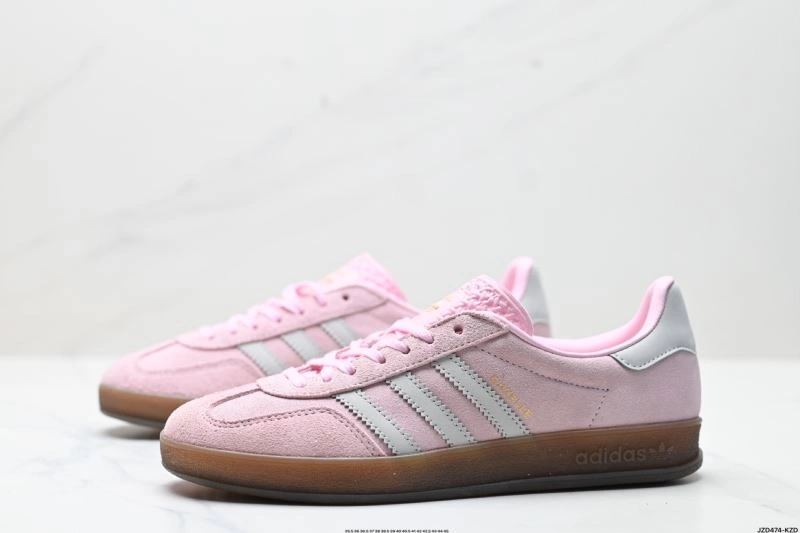 Brand-authenticated Adidas Gazelle Shoes