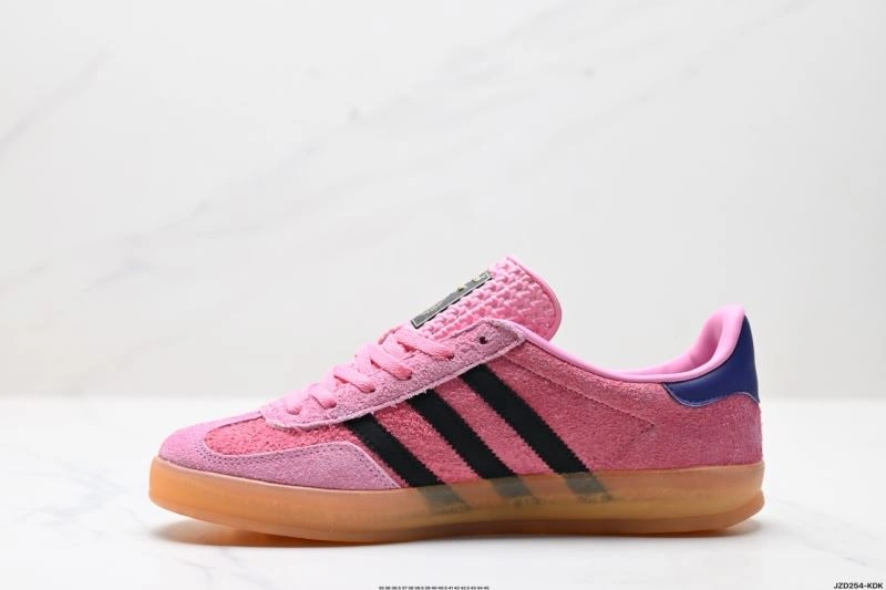 Accurate model Adidas Gazelle Shoes