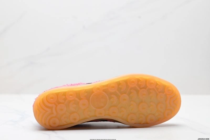 Accurate model Adidas Gazelle Shoes