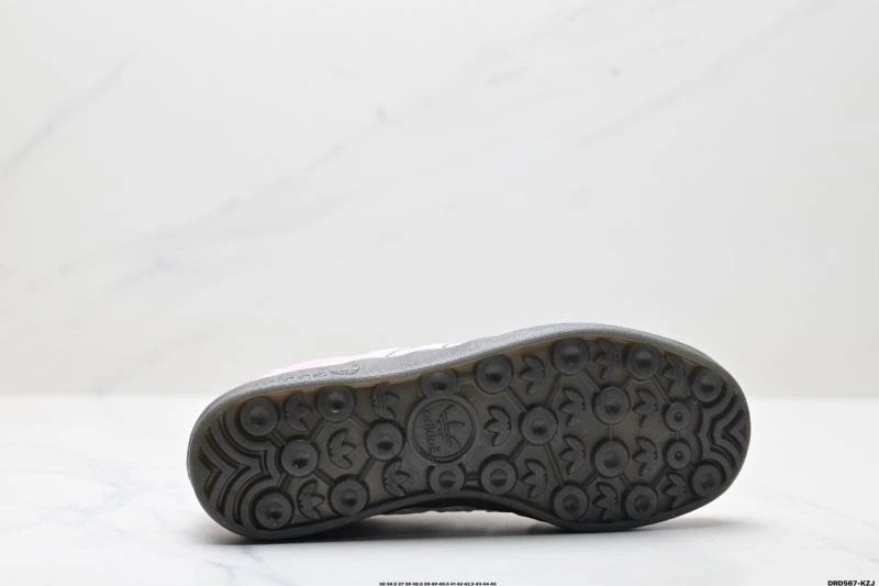 Accurate model Adidas Gazelle Shoes