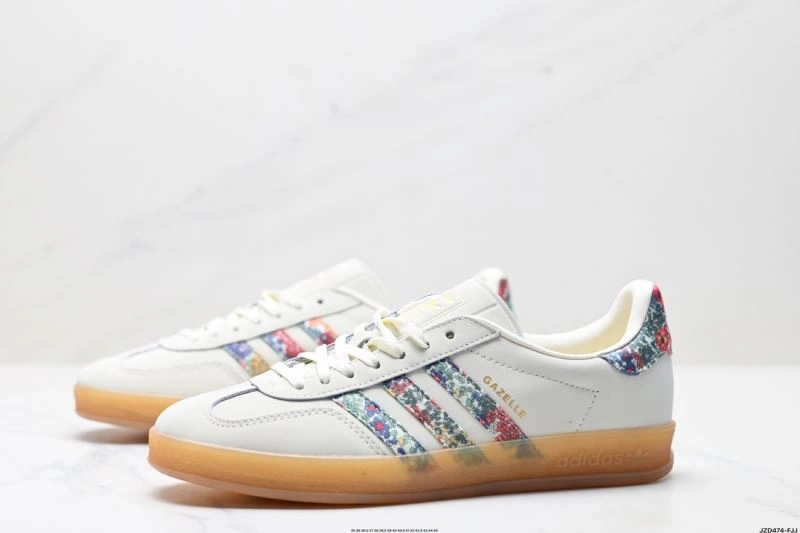 Exact replica Adidas Gazelle Shoes