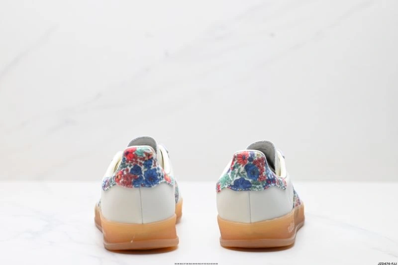 Exact replica Adidas Gazelle Shoes