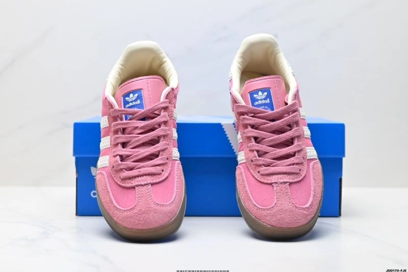 Precise copy Adidas Gazelle Shoes