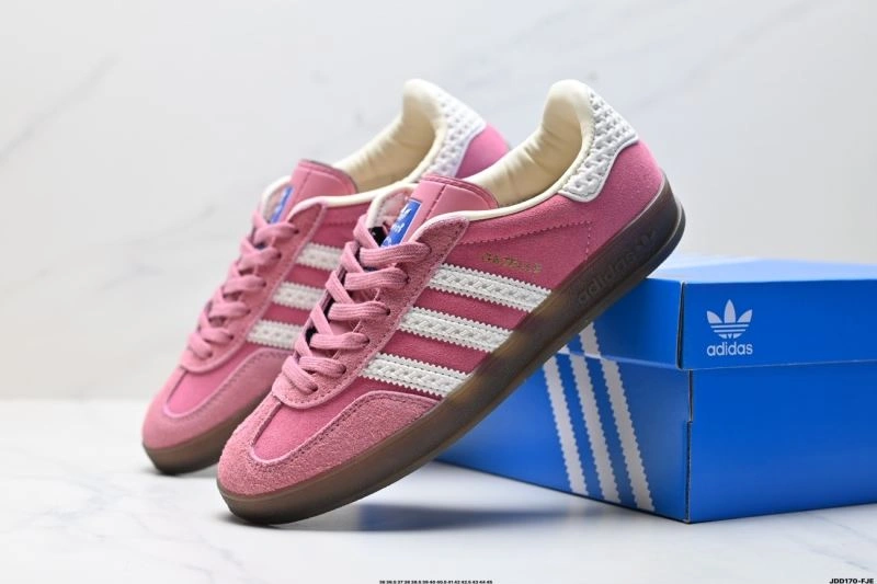 Precise copy Adidas Gazelle Shoes