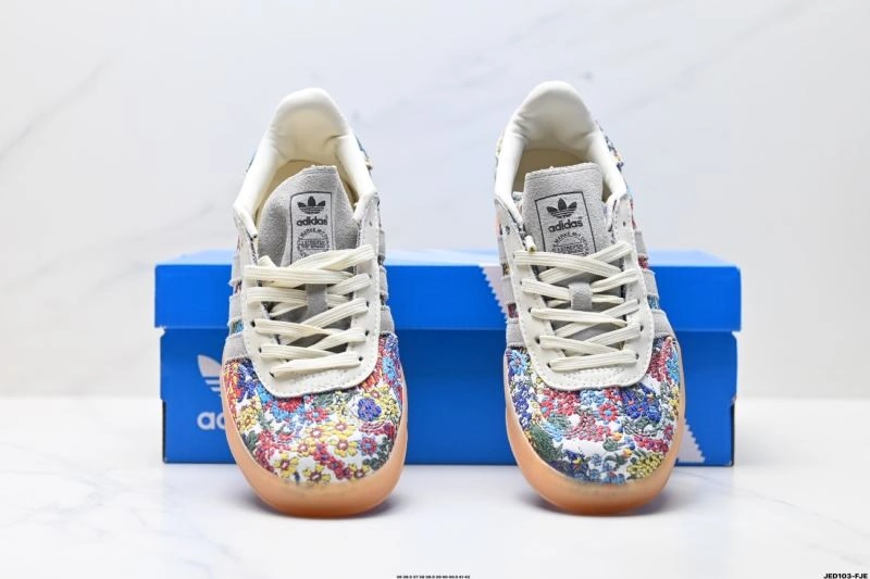 1:1 copy Adidas Gazelle Shoes