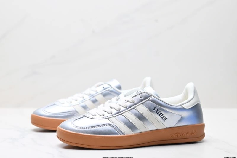 Accurate model Adidas Gazelle Shoes