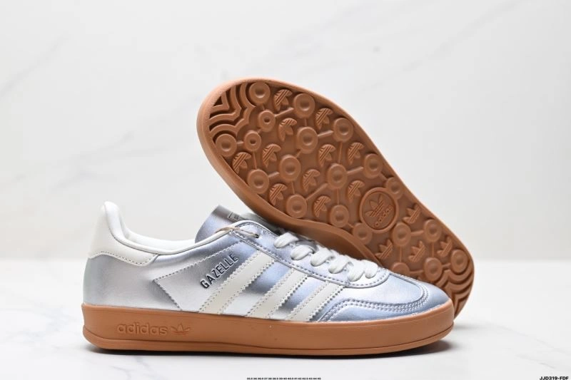 Accurate model Adidas Gazelle Shoes