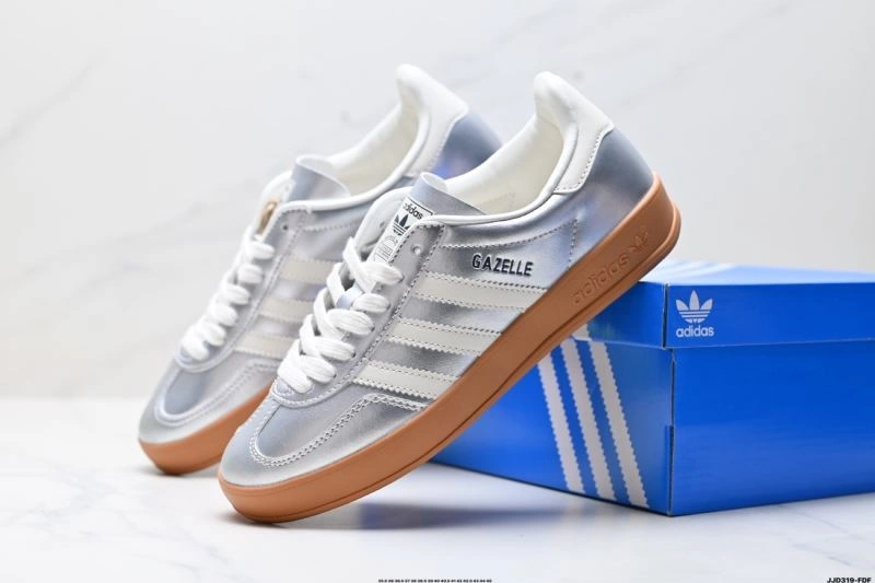 Accurate model Adidas Gazelle Shoes