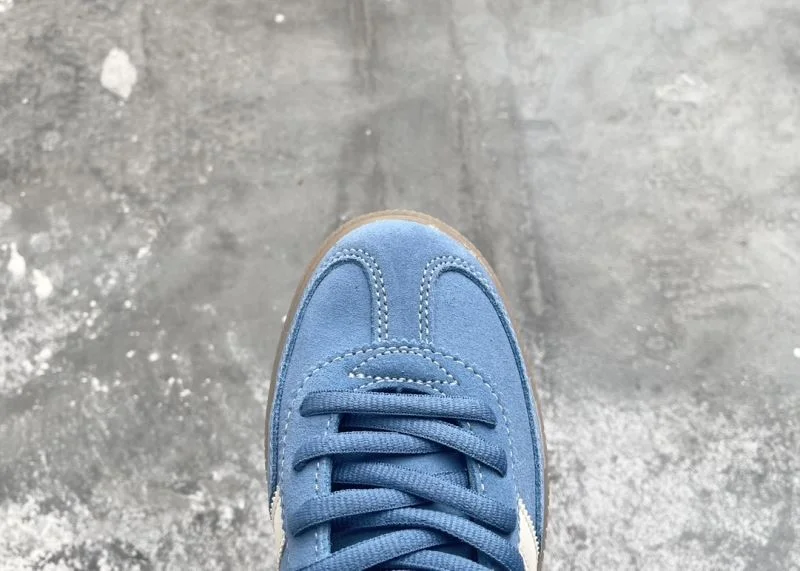 Precise copy Adidas Handball Shoes