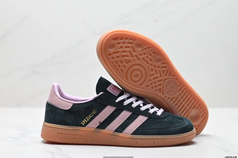 Precise copy Adidas Handball Shoes