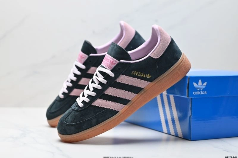 Precise copy Adidas Handball Shoes