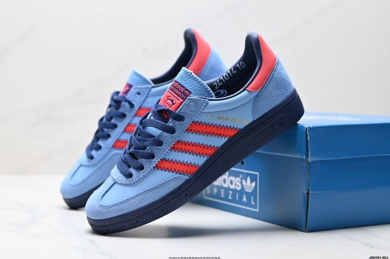 Low-cost Adidas Handball Shoes