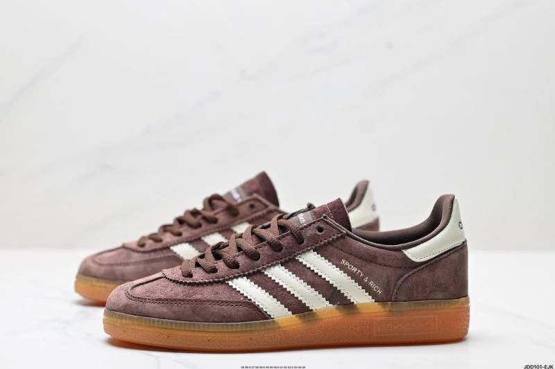 Accurate model Adidas Handball Shoes