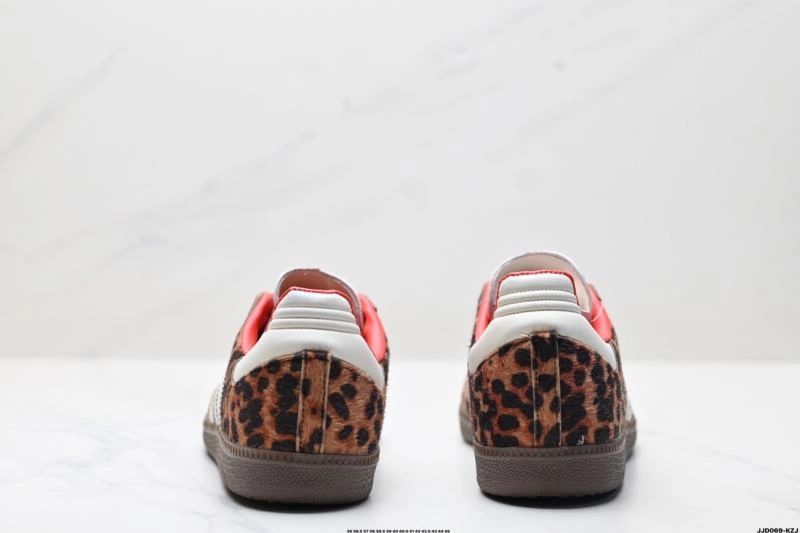 Perfect replica Adidas Handball Shoes