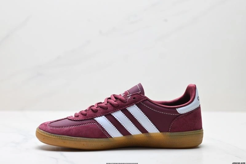 Reasonably priced Adidas Handball Shoes