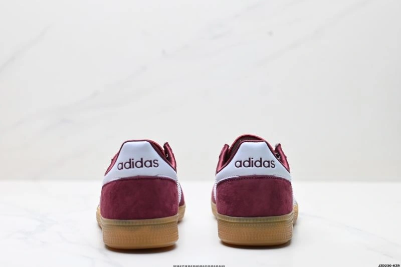 Reasonably priced Adidas Handball Shoes