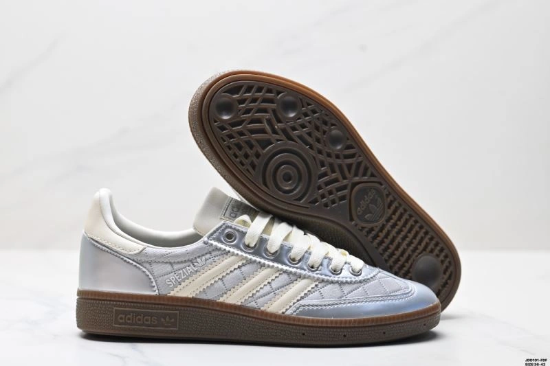 1:1 copy Adidas Handball Shoes