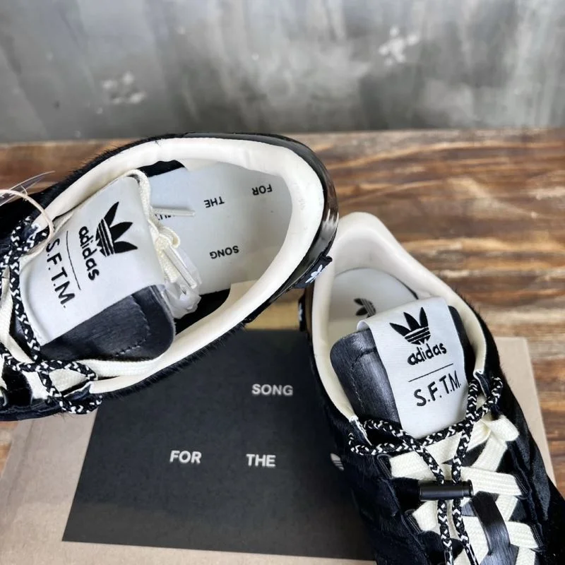Exact replica Adidas Other Shoes
