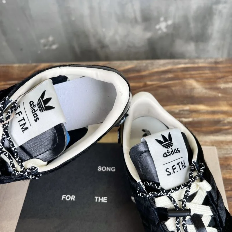 Exact replica Adidas Other Shoes