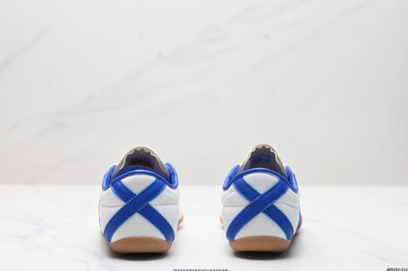 High fidelity Adidas Other Shoes