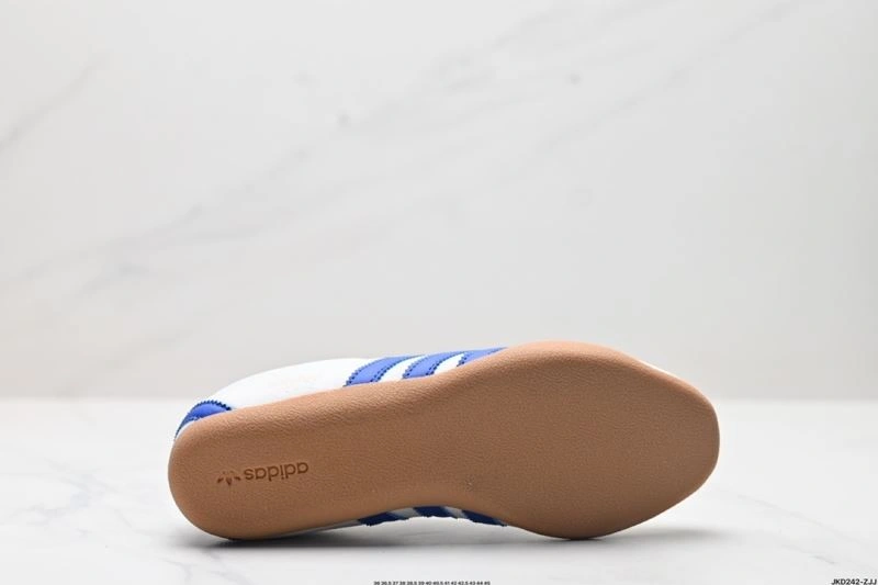 High fidelity Adidas Other Shoes