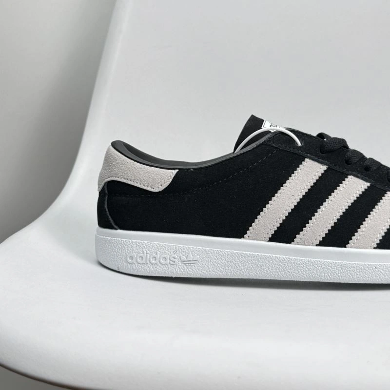 Exact replica Adidas Other Shoes