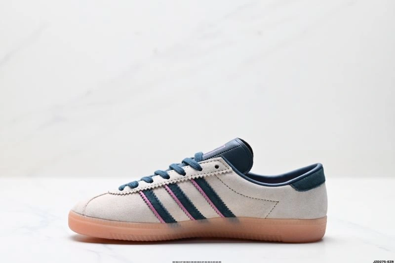 Top mirror Adidas Other Shoes