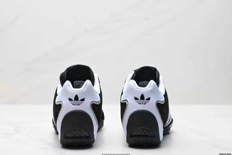 Top mirror Adidas Other Shoes