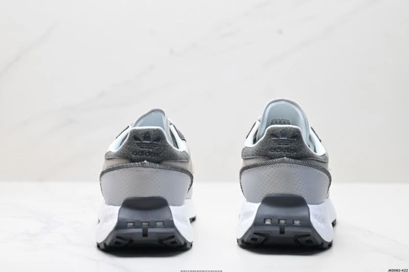 Top mirror Adidas Other Shoes