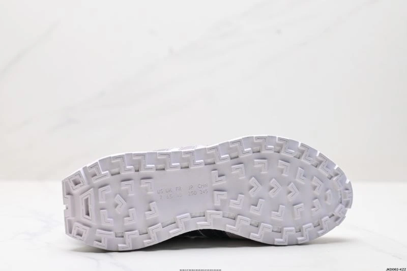 Top mirror Adidas Other Shoes