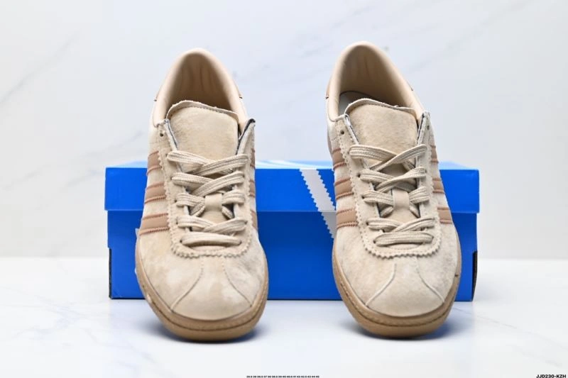 High fidelity Adidas Other Shoes