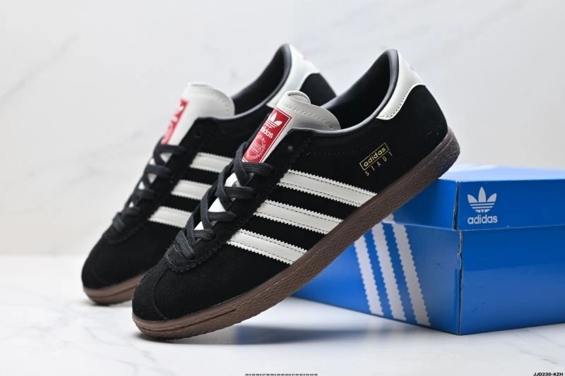 Top mirror Adidas Other Shoes
