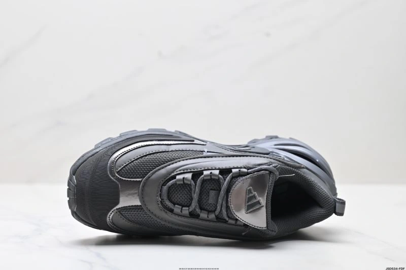 Top mirror Adidas Other Shoes
