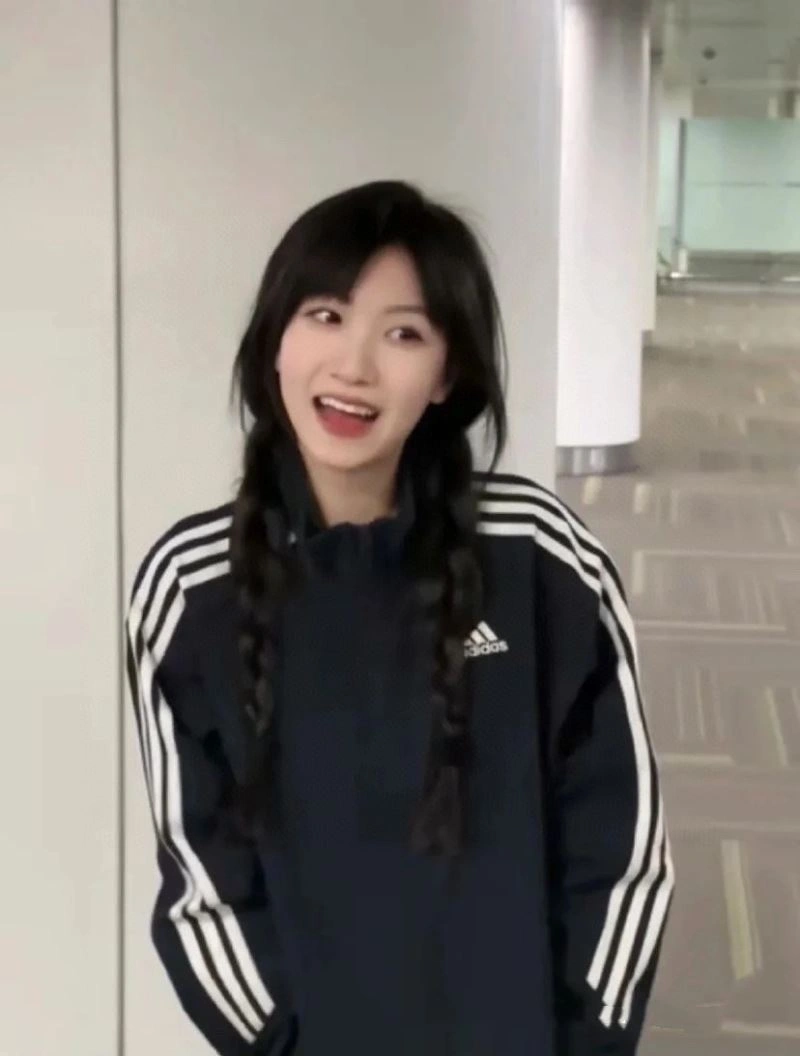 High accuracy Adidas Outwear