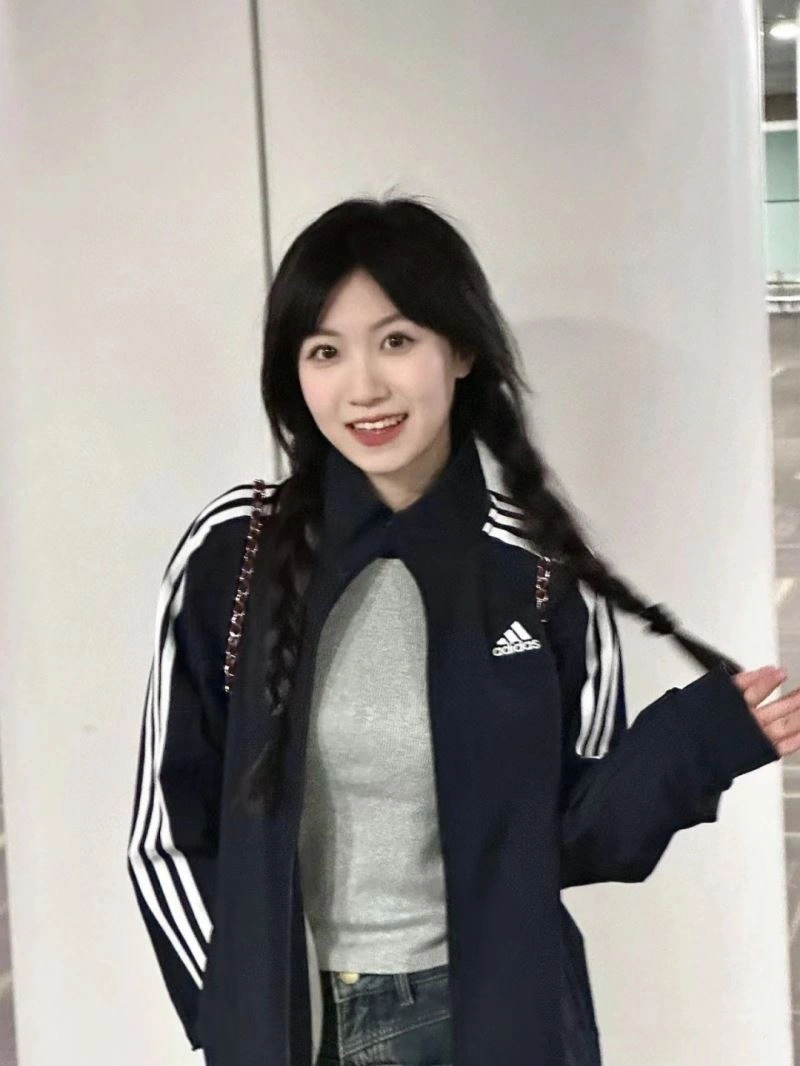 High accuracy Adidas Outwear
