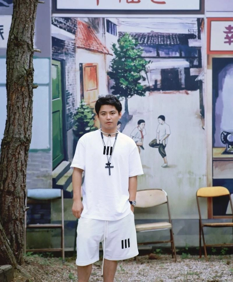 Accurate model Adidas Outwear