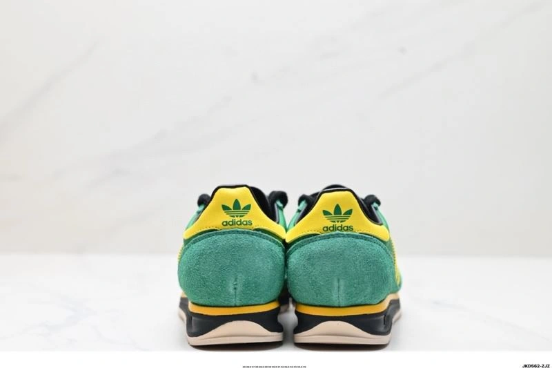 Precise copy Adidas SL Shoes