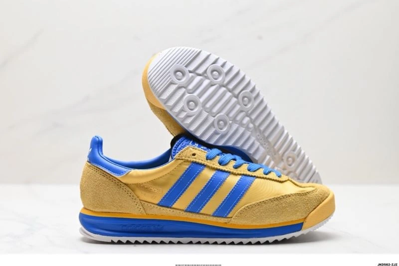 Mirror quality Adidas SL Shoes