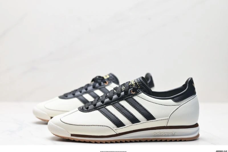 Precise copy Adidas SL Shoes