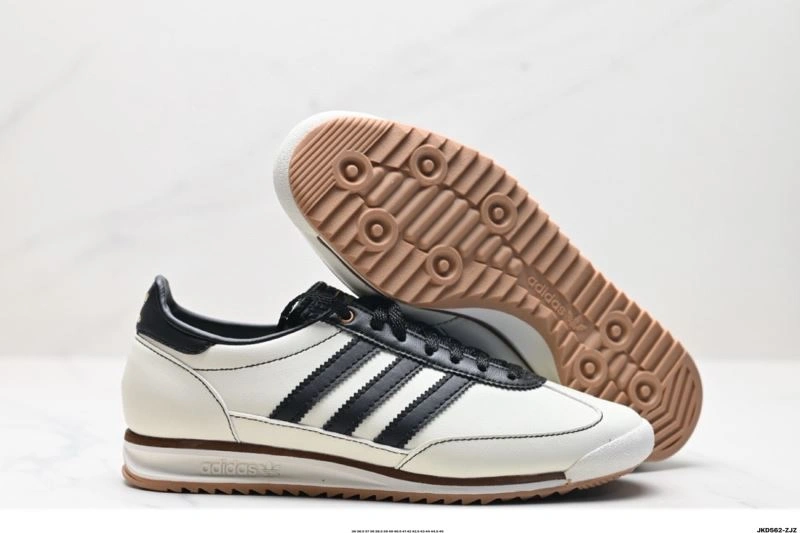 Precise copy Adidas SL Shoes