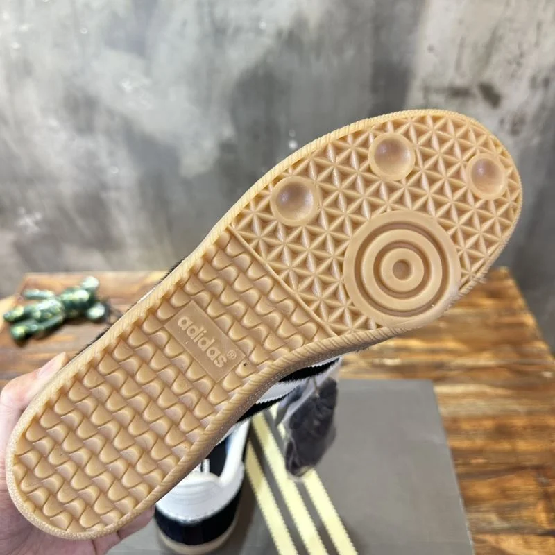 Reasonably priced Adidas Samba Shoes