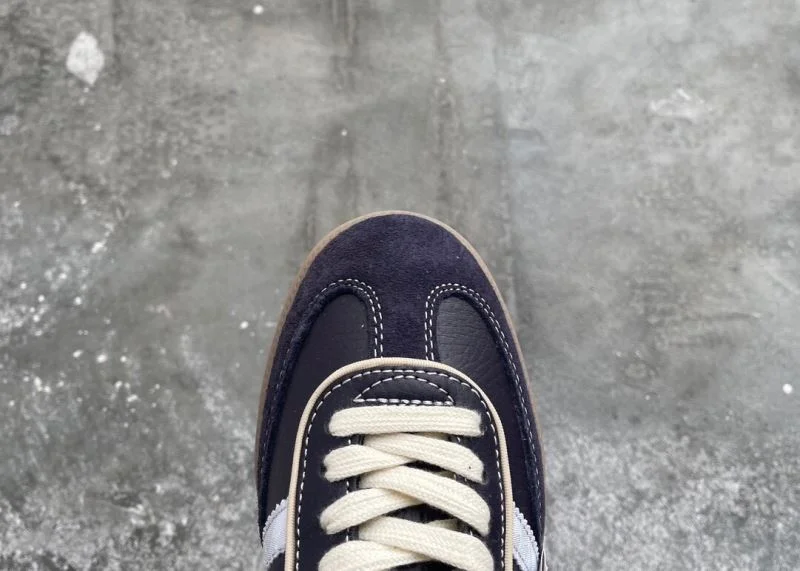 Brand-authenticated Adidas Samba Shoes