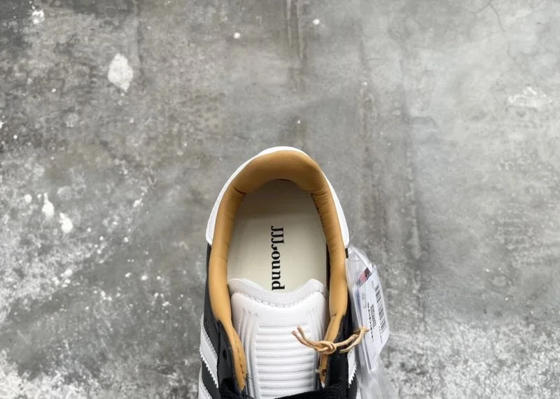 Inexpensive Adidas Samba Shoes