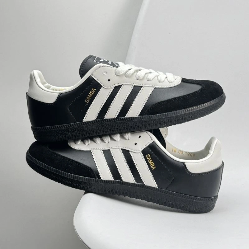 High fidelity Adidas Samba Shoes