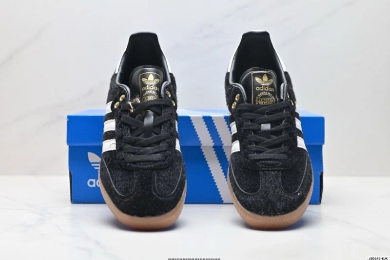 Legit Adidas Samba Shoes