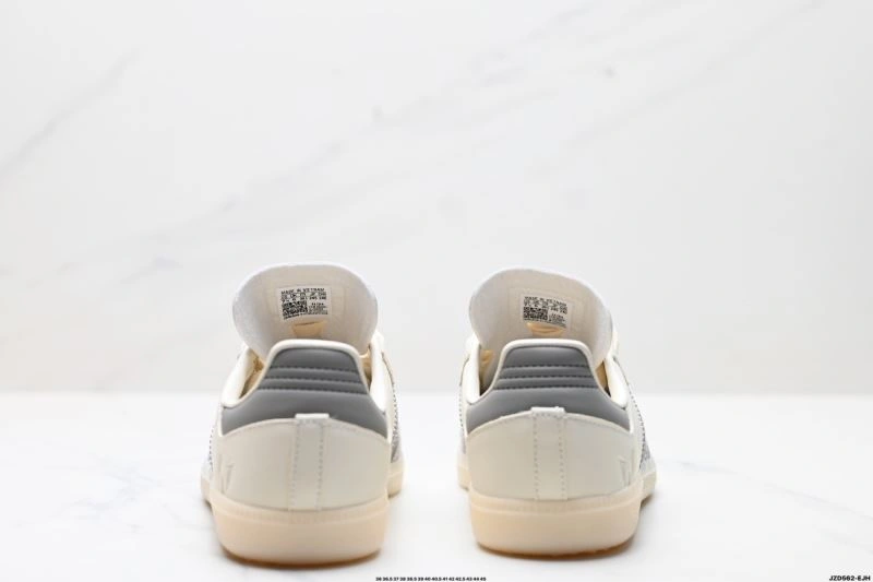 Cut-rate Adidas Samba Shoes