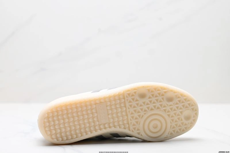 Cut-rate Adidas Samba Shoes