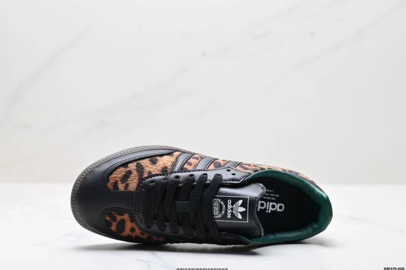Low-cost Adidas Samba Shoes