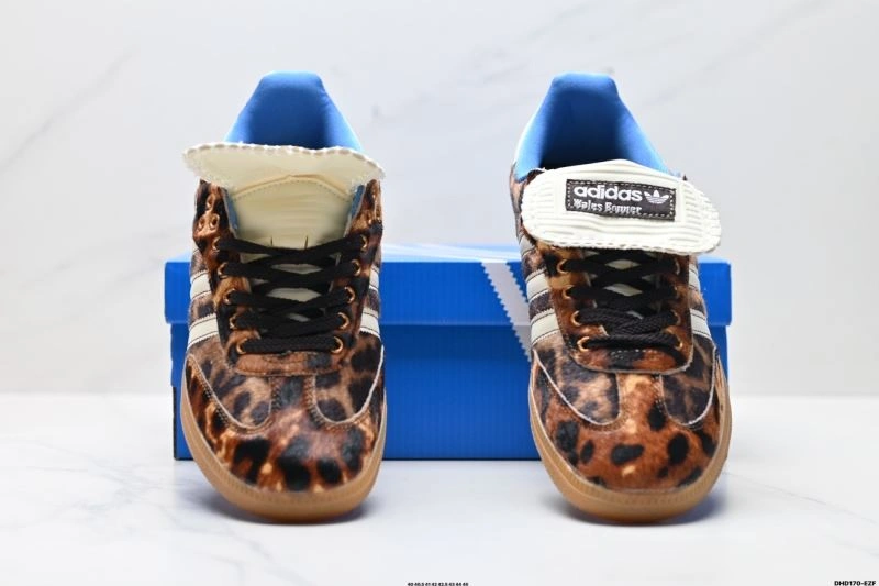 Exact replica Adidas Samba Shoes